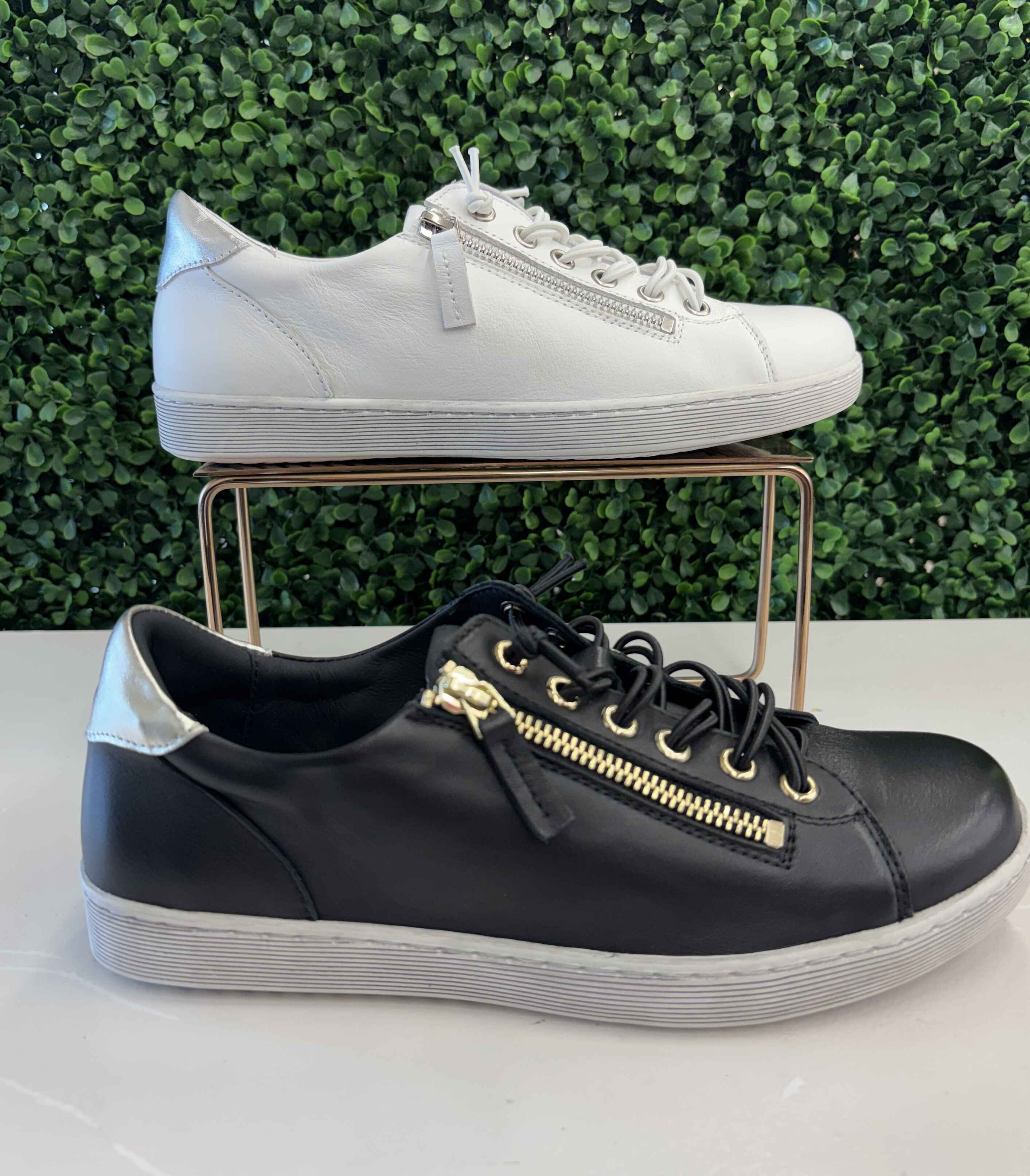 Rilassare Temi Shoe - New Arrivals : The Hive - Rilassare W26